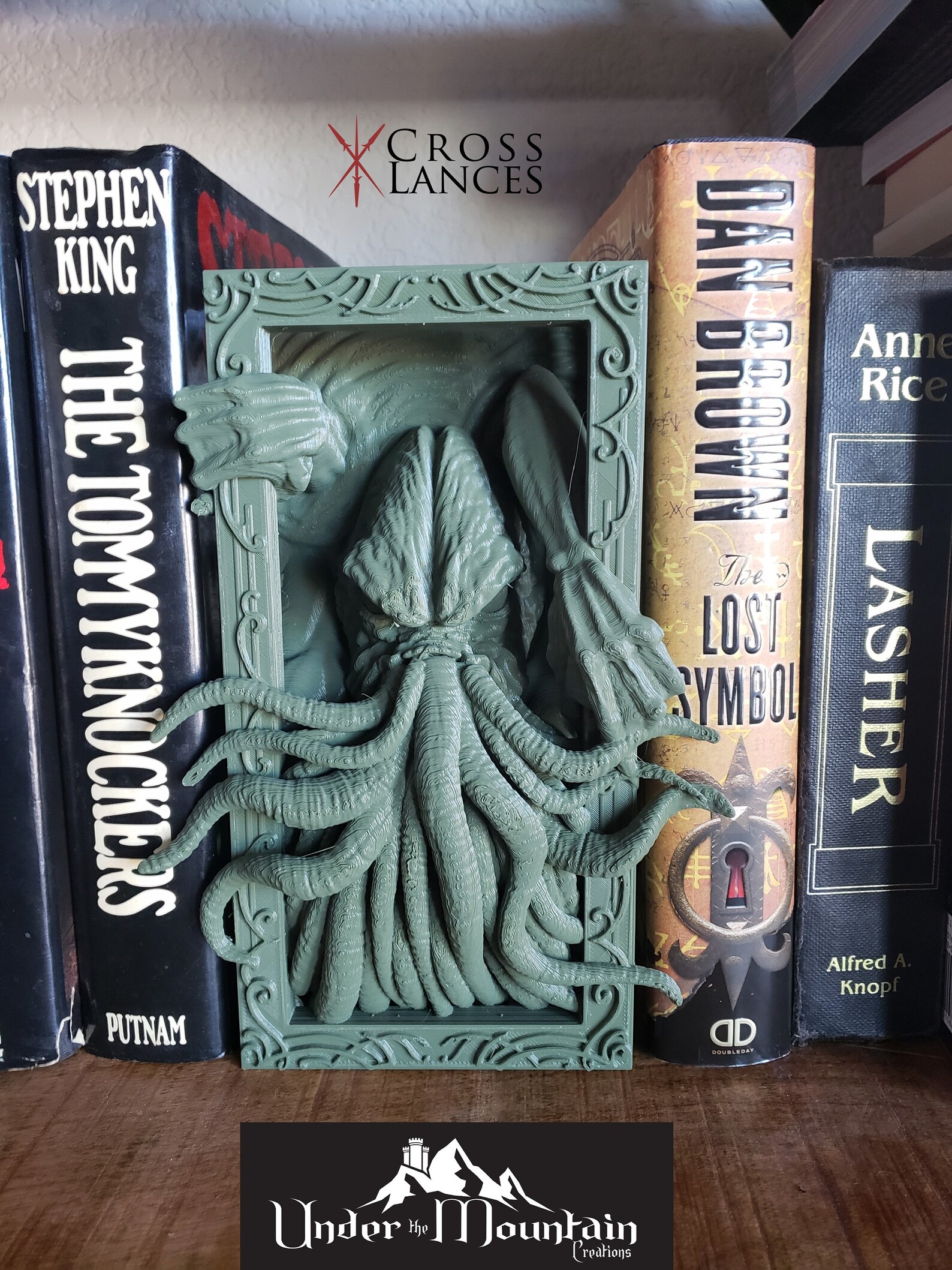 Cthulhu Book Nook Designed by Cross Lances - Etsy