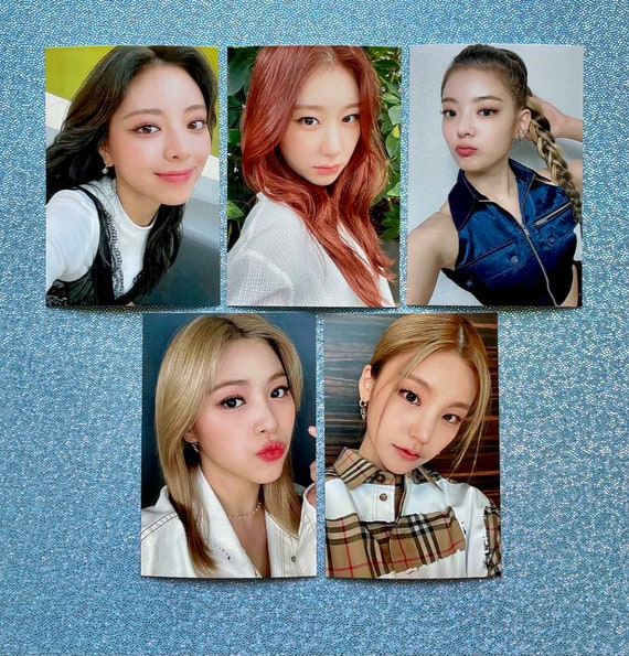 Artist Trading Cards Itzy Photocards Art & Collectibles etna.com.pe