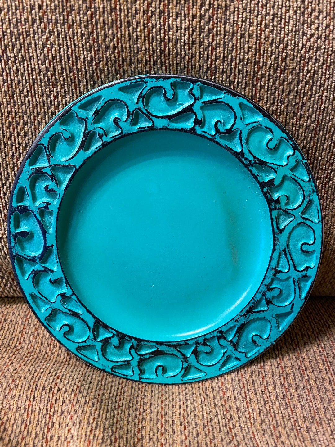 6 Round Flat Metal Shabby Chic Chippy Paint Hand - Etsy