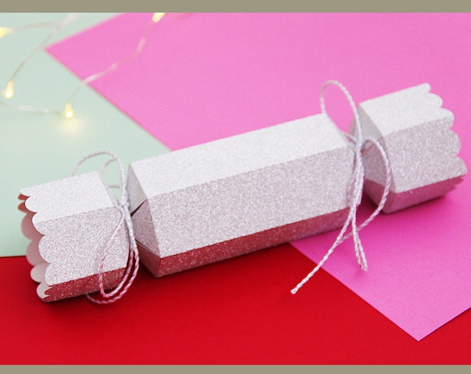 Cracker With Scalloped Edge SVG Christmas Cracker Template - Etsy