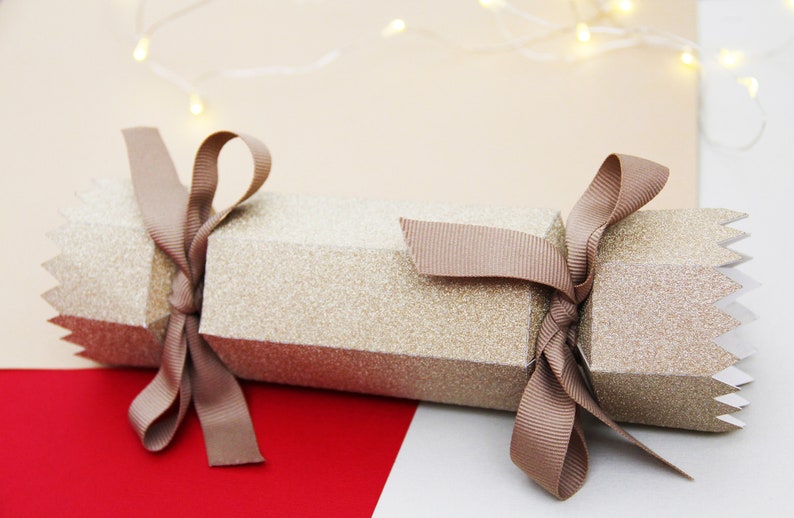 Cracker With Zigzag Edge SVG, Christmas Cracker Template, Cracker Cut ...