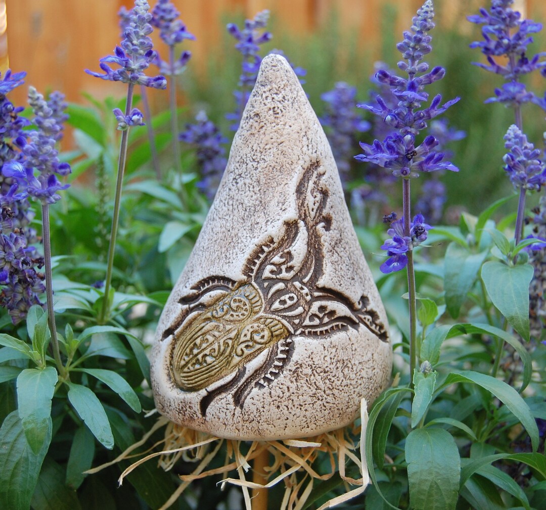 Earwig Nesting Aid "beetle" in Natural Green for the Fairy Garden ...
