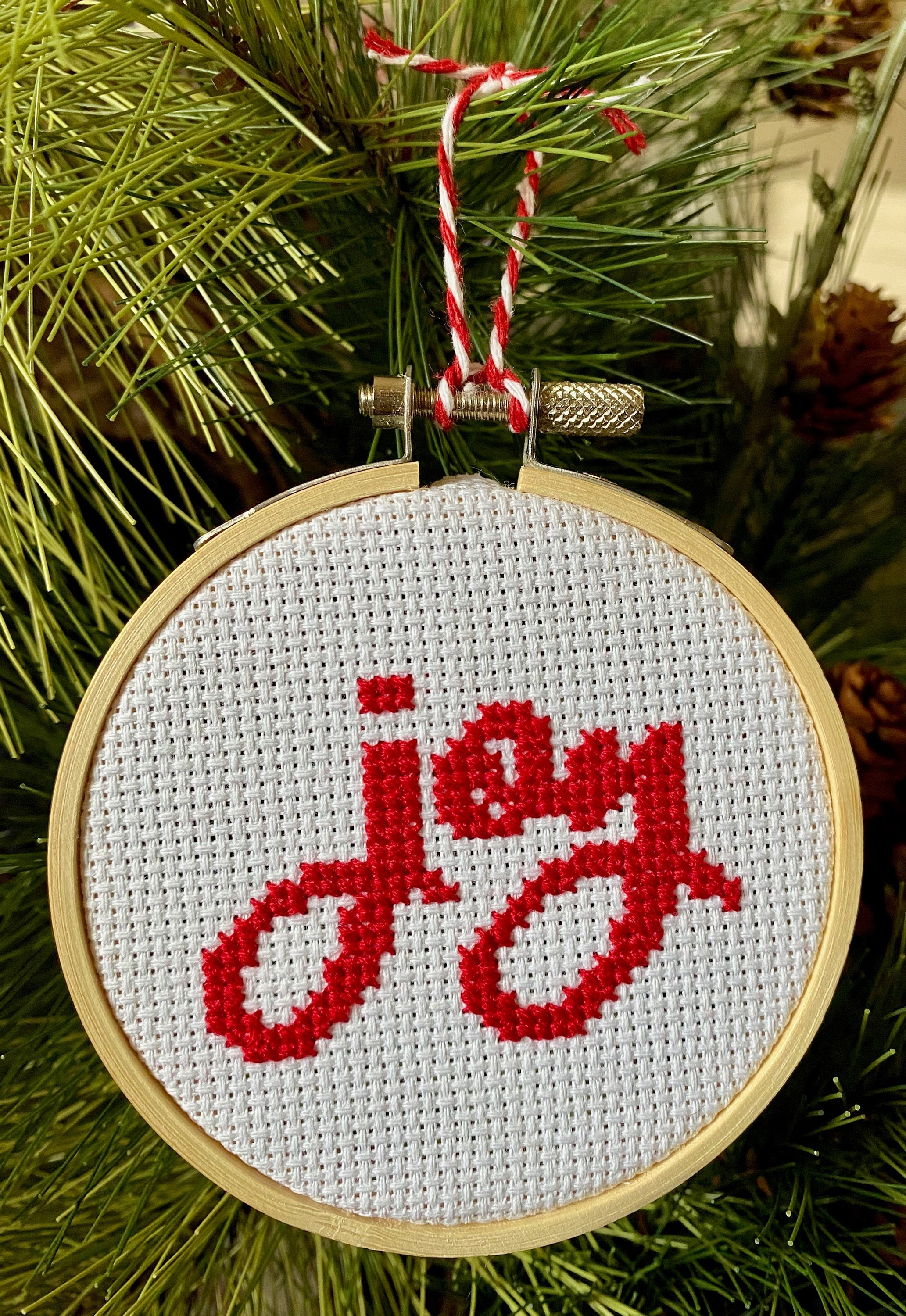 Joy Christmas Ornament Cross Stitch Pattern - Etsy