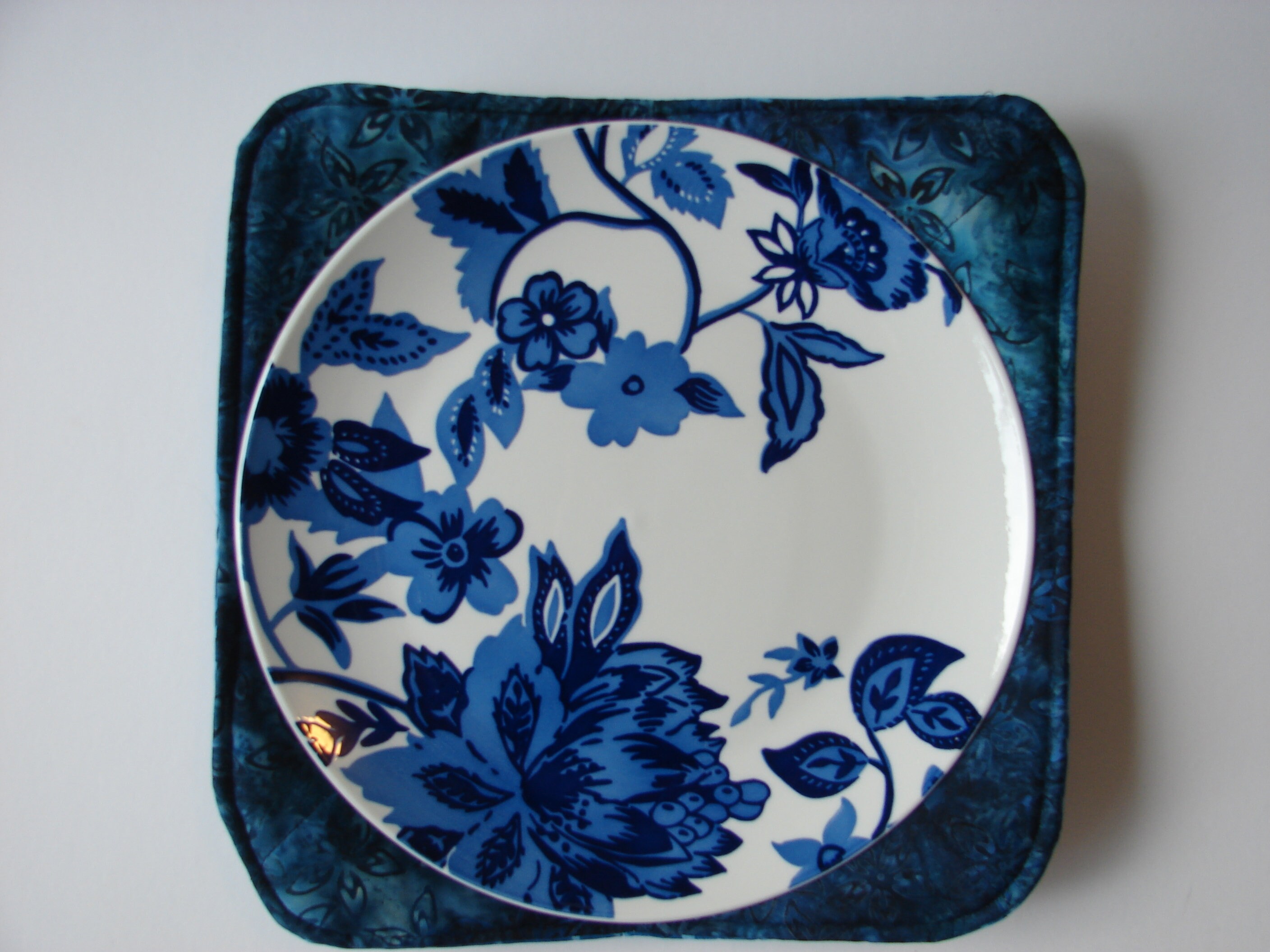 Blue Flowers Batik Plate Cozy/ Microwaveable,washable, Reversible ...