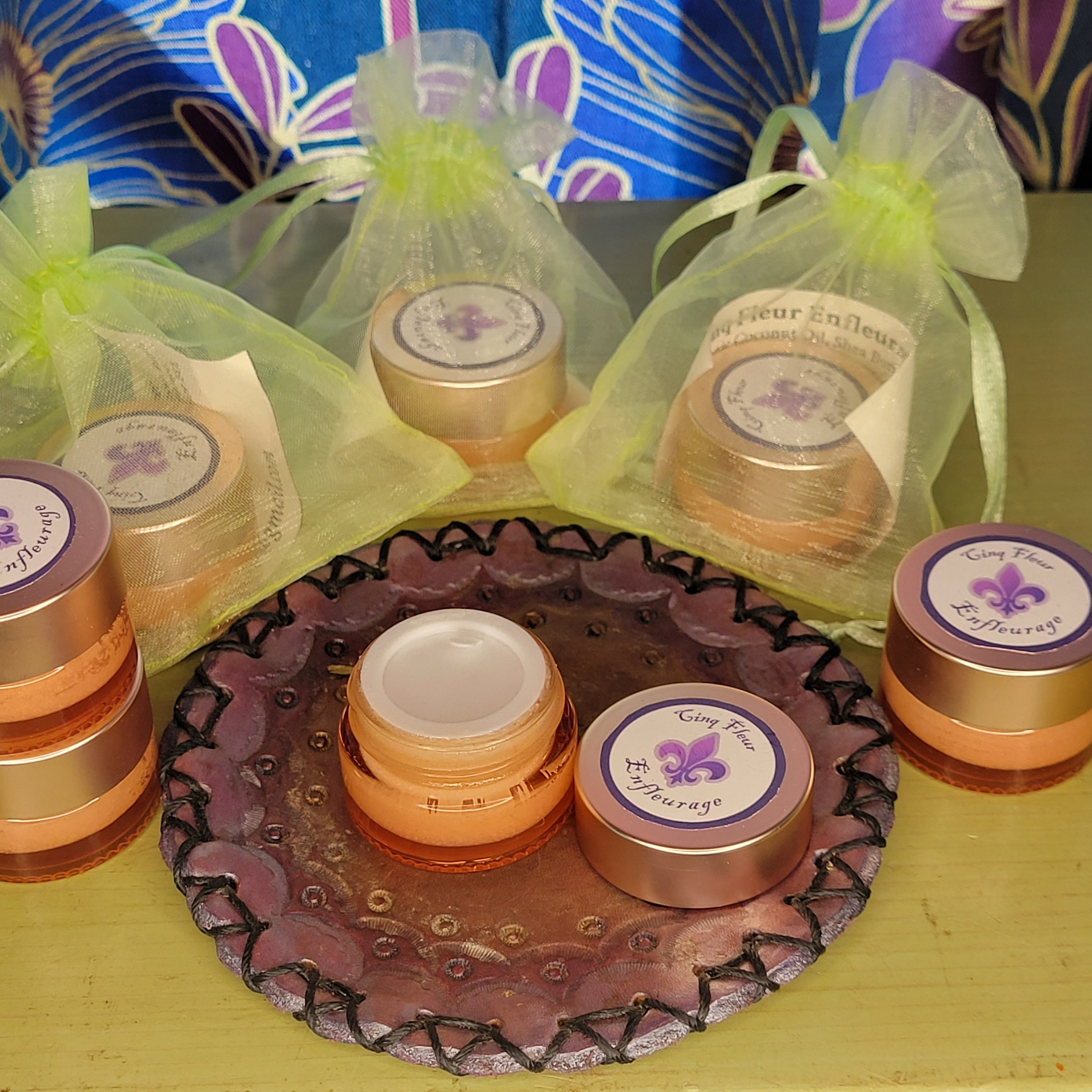 Cinq Fleur Enfleurage Solid Perfume,essential Oil Perfume,organic ...