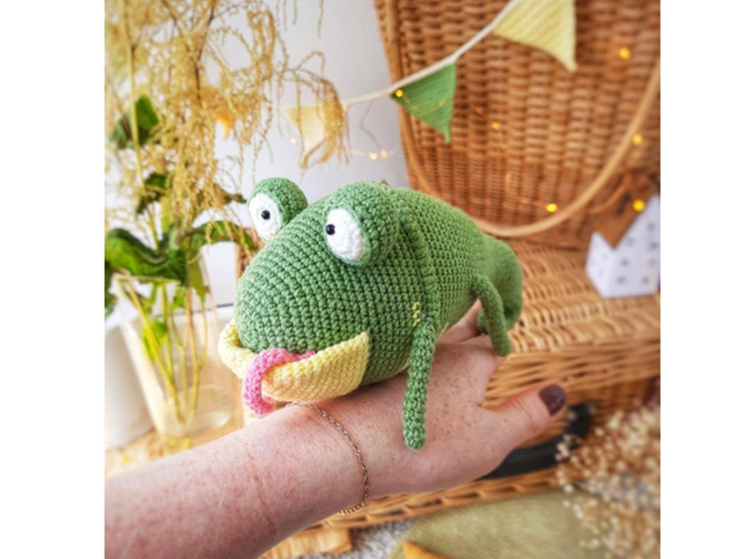 Amigurumi Lizard Crochet Pattern, Chameleon Crochet Pattern Chameleon ...