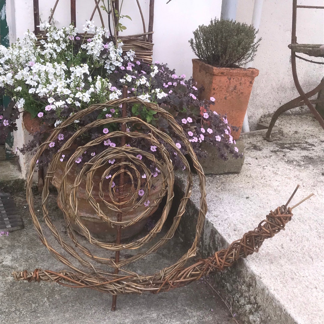 Giant Willow Snail, Willow Bug Sculpture, Garden Decorations, Patio ...
