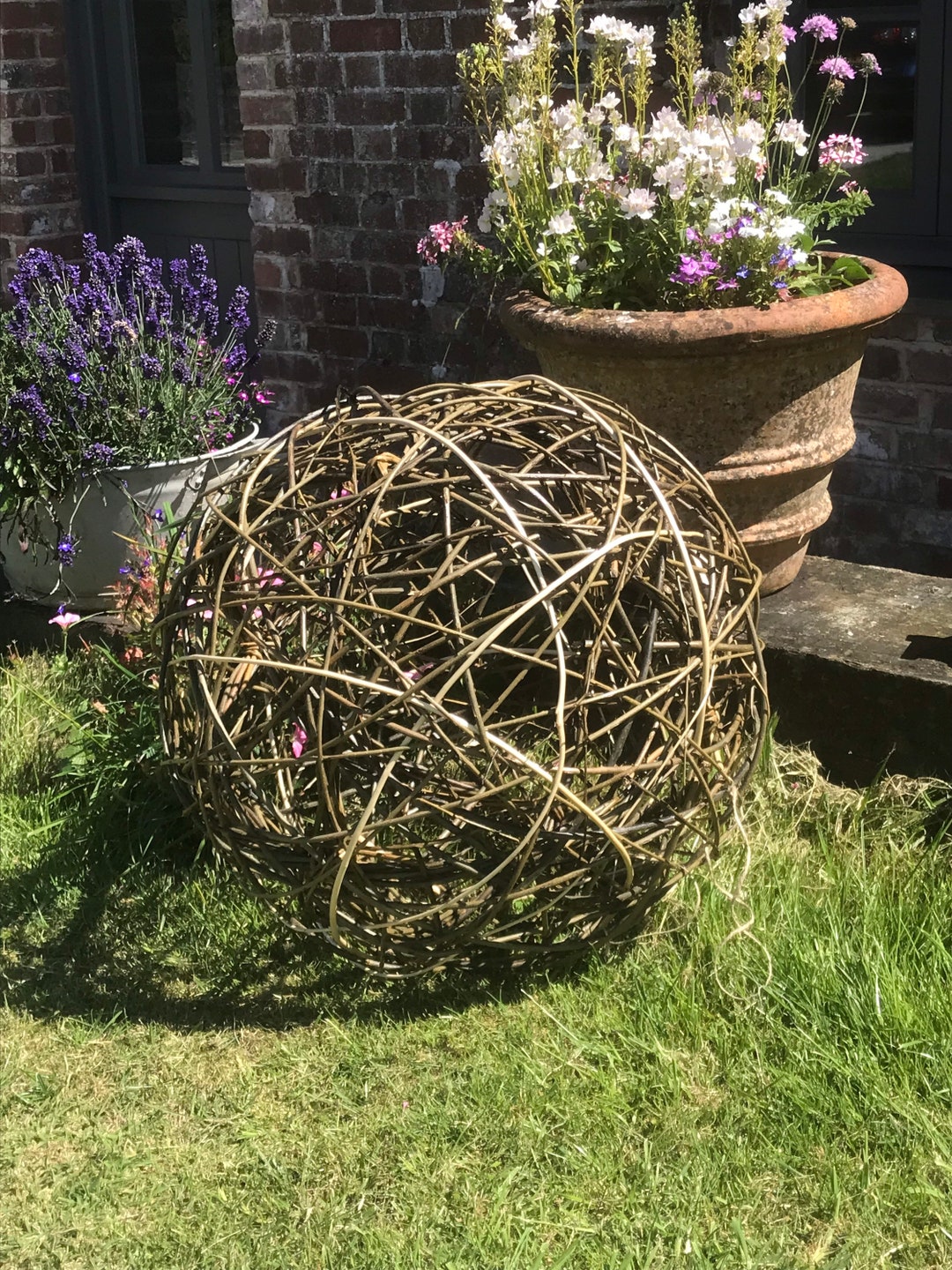 Willow Ball Sculptures, With a Splash of White, Garden Decorations ...
