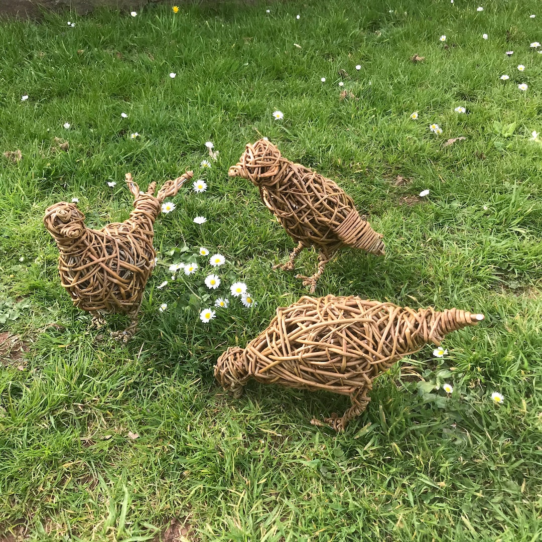 Willow Bird Sculptures, Gardener Gift, Eco Friendly, Bird Lover Gift ...
