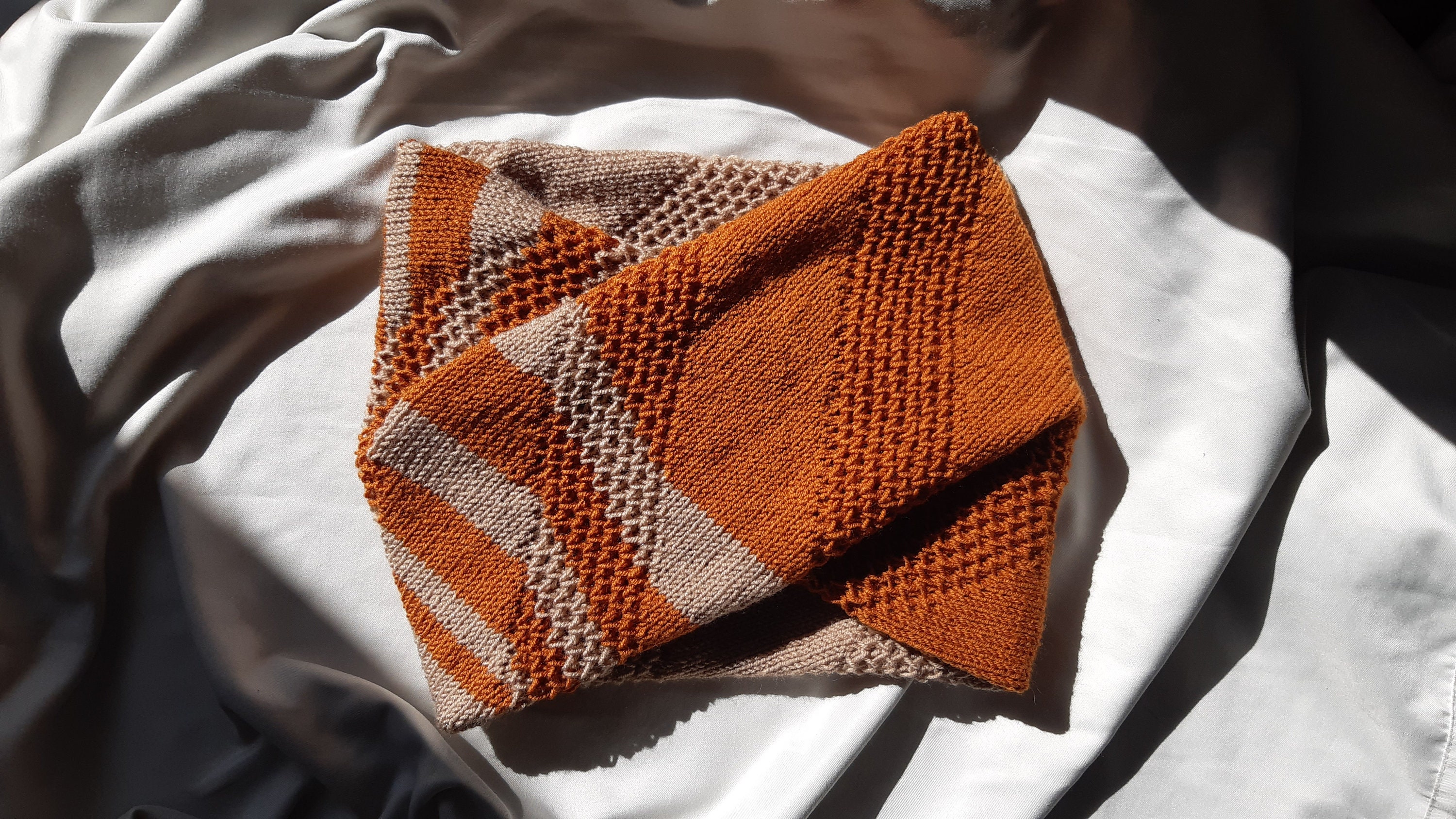 Boho Circle Scarf Knitting Pattern, DIY Multi Color Knit Cowl for Fall ...