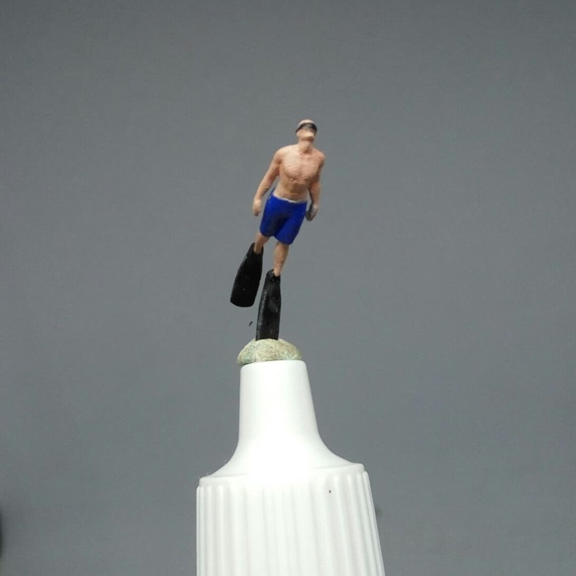Miniature Figure Diver Diving Man Pose #1 HO 1:87 NO PREISER New - Etsy