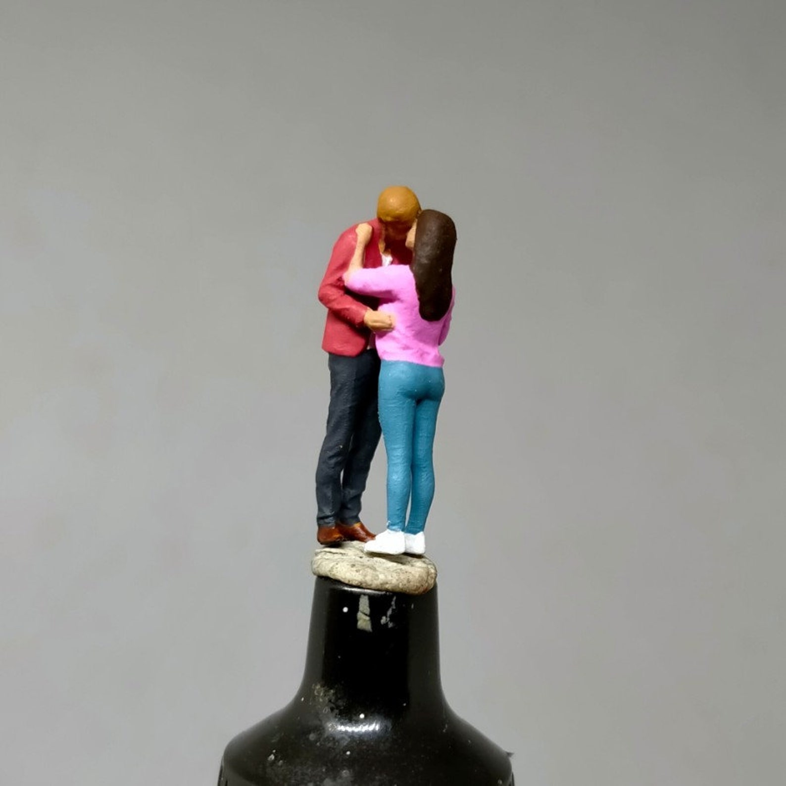 Miniature Figure Romantic Couple Kissing Skala HO 1:87 New | Etsy