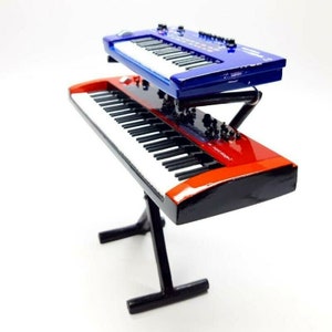 Keyboard Miniature Nord Stage 2 Red Plus Synth Novation Day6 Display ...