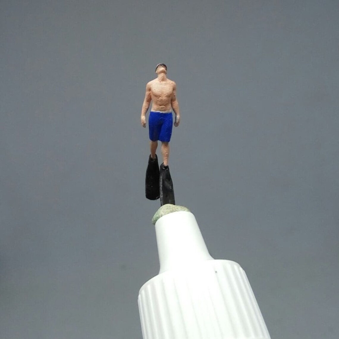 Miniature Figure Diver Diving Man Pose #1 HO 1:87 NO PREISER New - Etsy