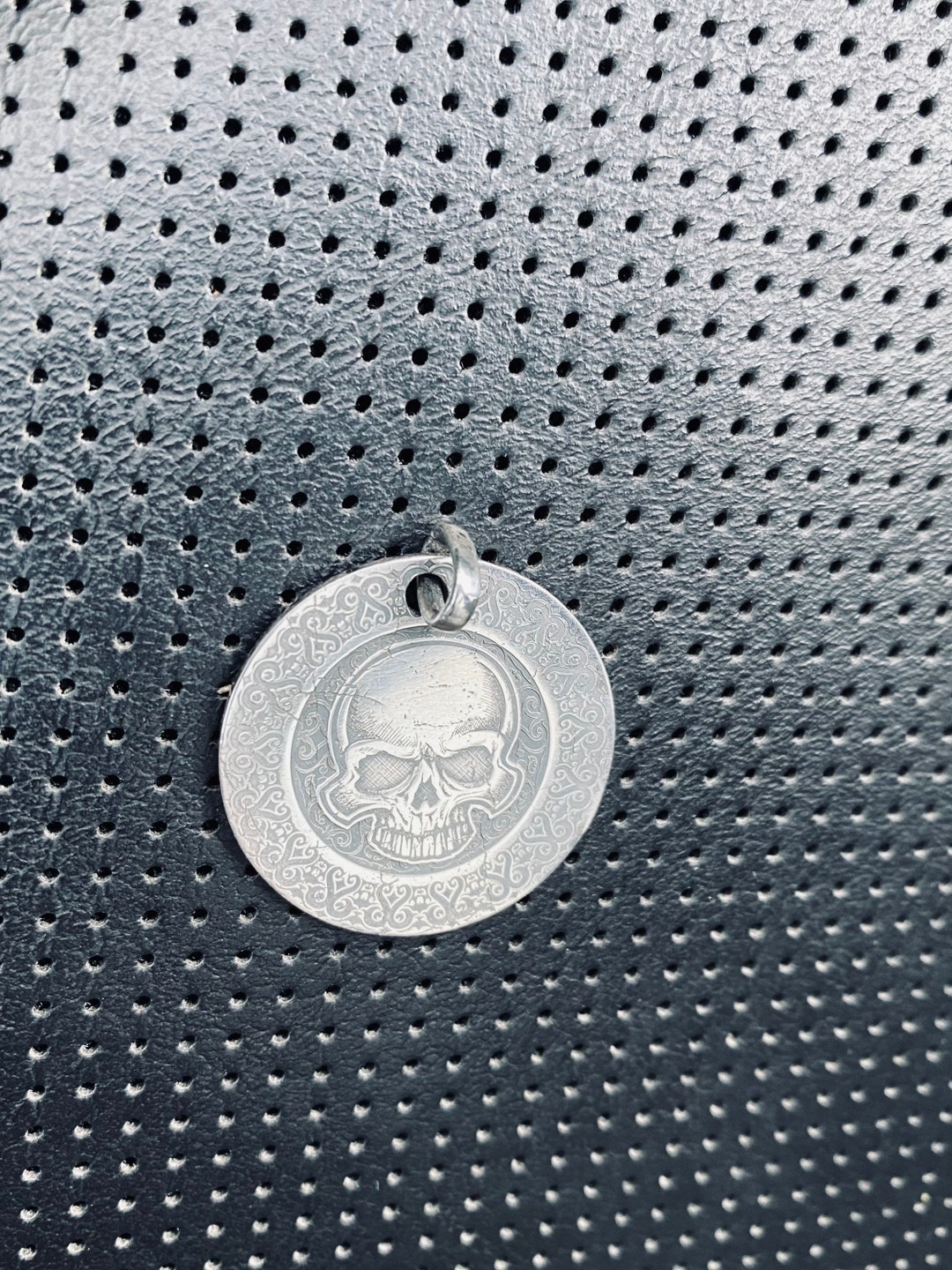 Callum King EXCLUSIVE Pendant • 925 Silver • Deep Etch Skull Edition ...