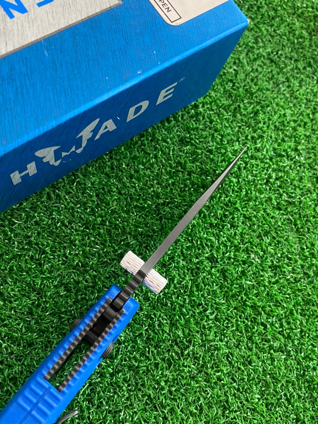 Benchmade Contego 810 Models • DS-GRIP Thumb Stud • Faster Opening • 1x ...