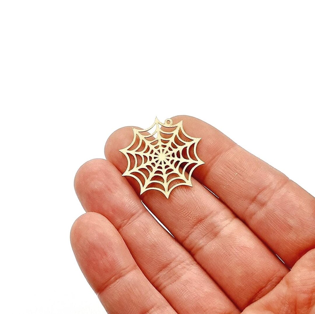 5 Pcs Raw Brass Spider Web Charms, Spider Web Earring, Spider Web ...