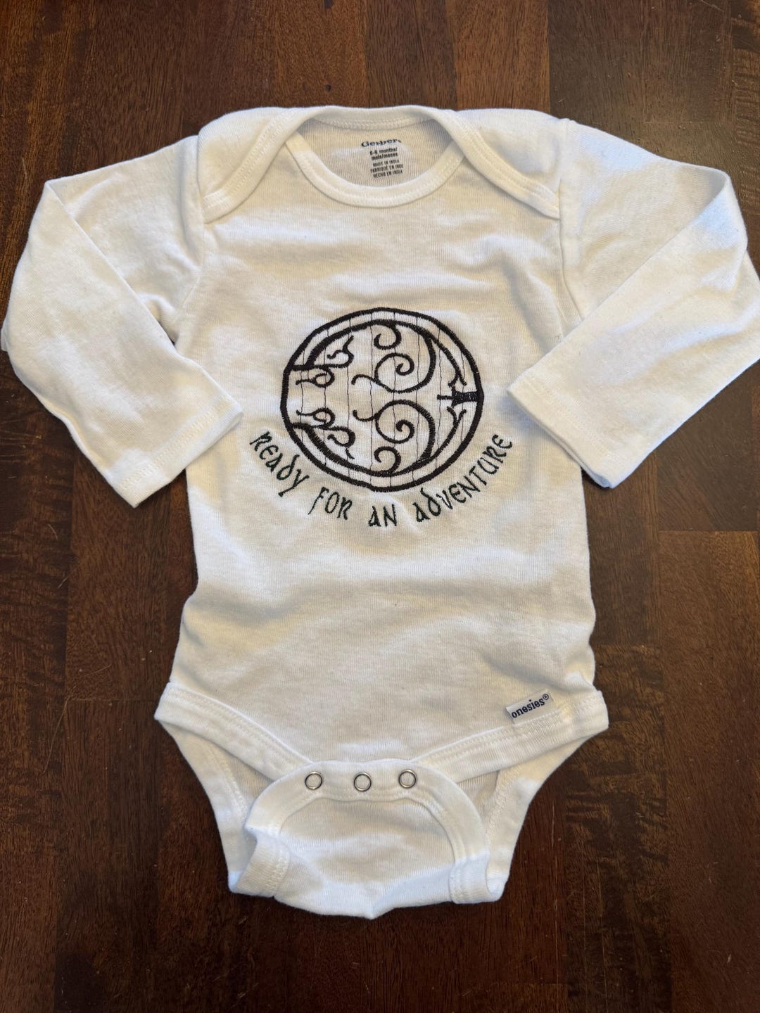 Hobbit Door Onesie - Cute Embroidery Inspired by Lord of the Rings - Etsy