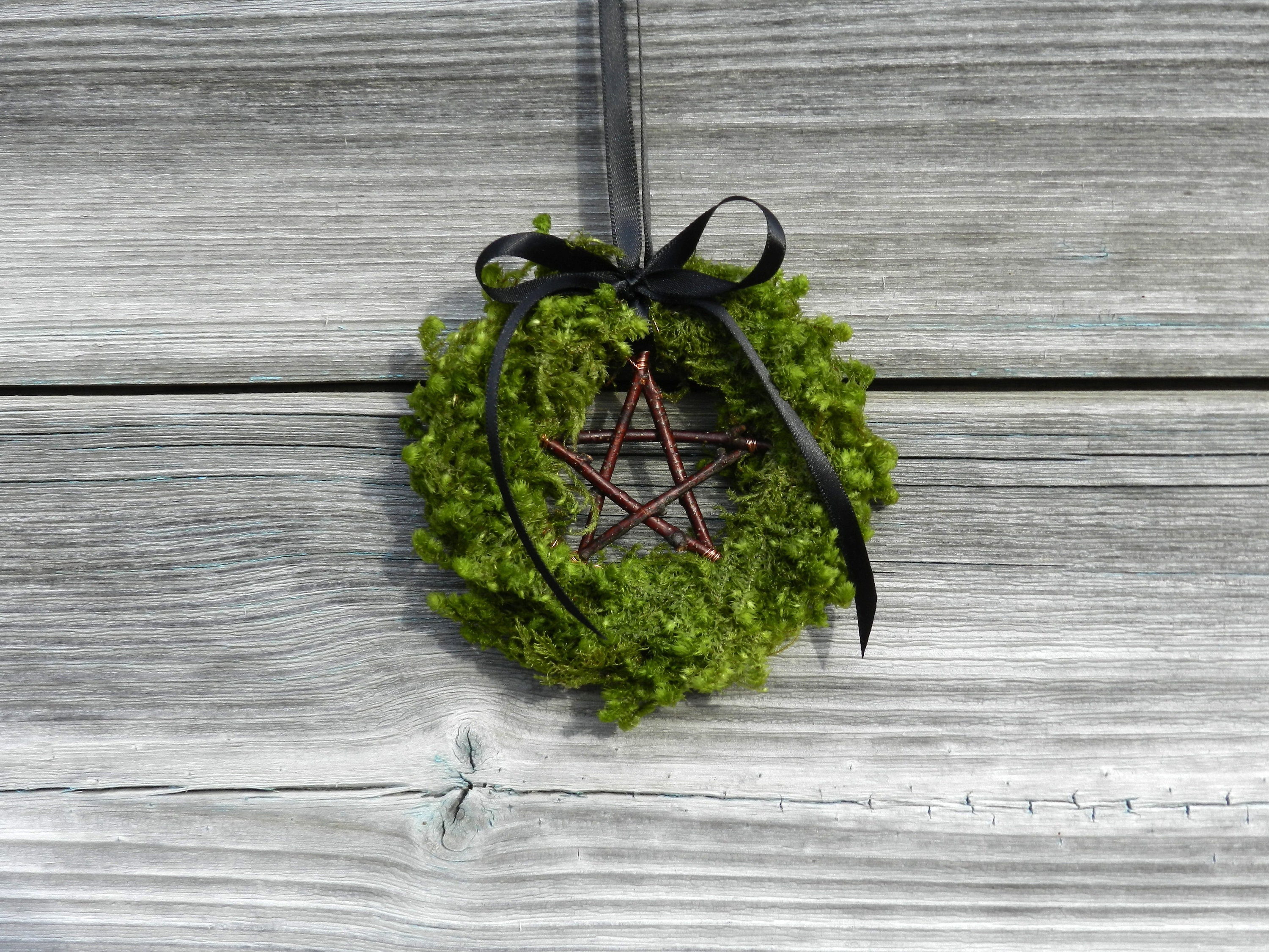 Mini Pentagram Wreath Moss Pentacle Charm Pentacle Wreath - Etsy