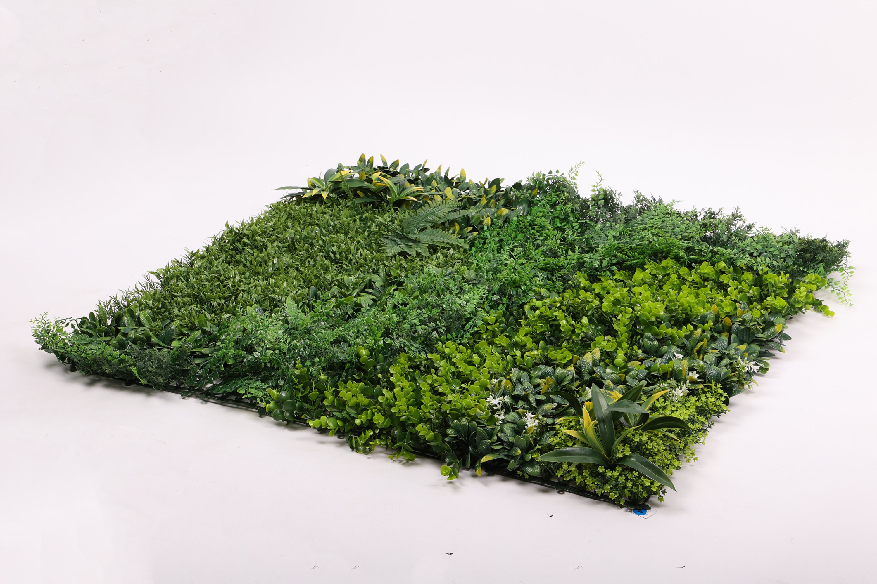Atlantis Artificial Hedge Green Living Wall - Living Wall Panel 40" X ...