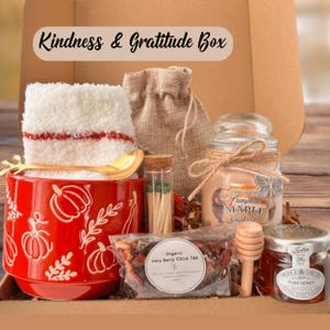 Volunteer Appreciation Gift Box, Thank You Gift Set for Women, Scented ...