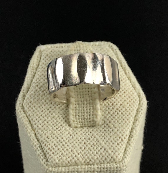 Sterling Silver Ridged Band Bring / Shiny and Matte T… - Gem