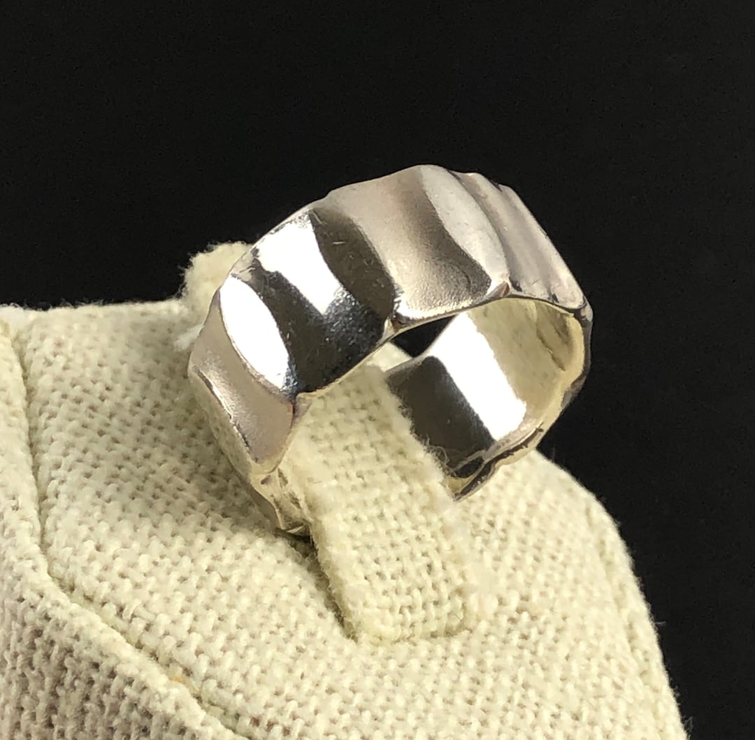 Sterling Silver Ridged Band Bring / Shiny and Matte Textured Finish 925 ...