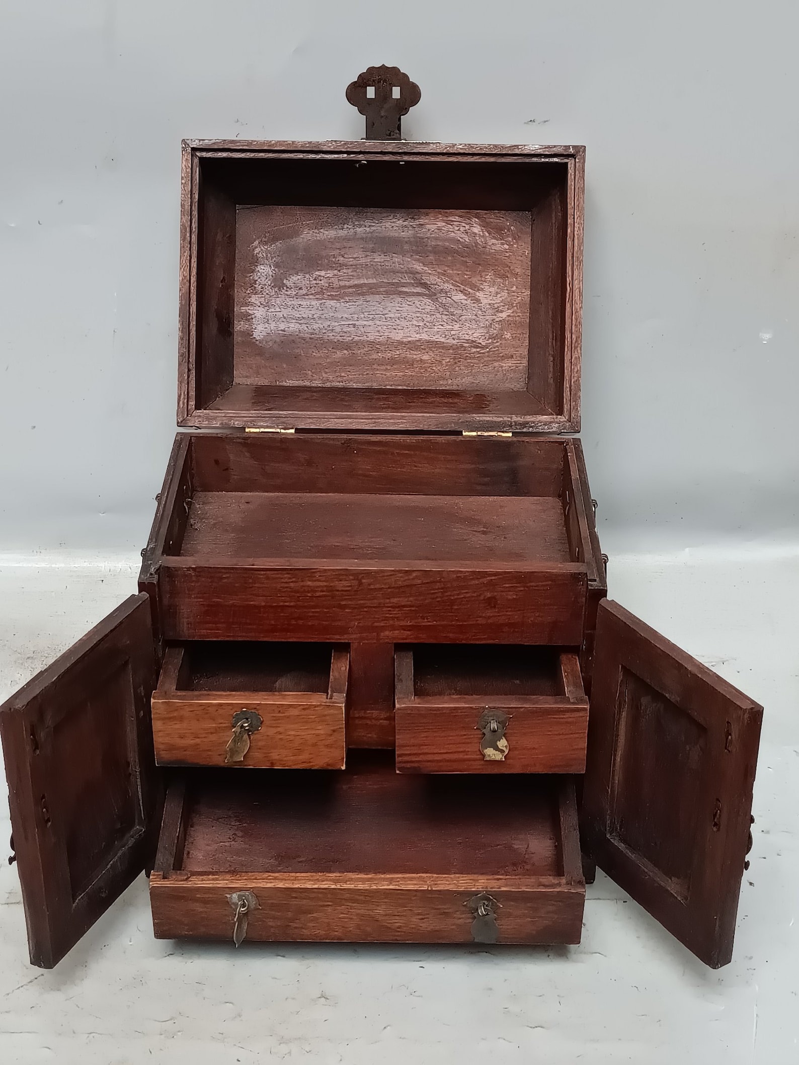 Ancient natural rosewood box the ancients pure hand carved | Etsy