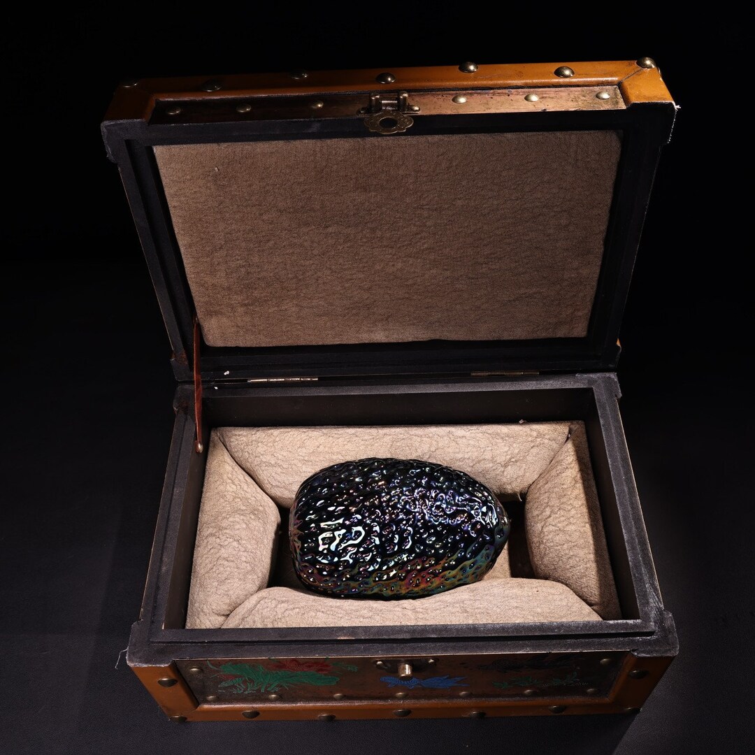 China's Pure Handmade Statue is a Rare Qing Dynasty Meteorite With a ...