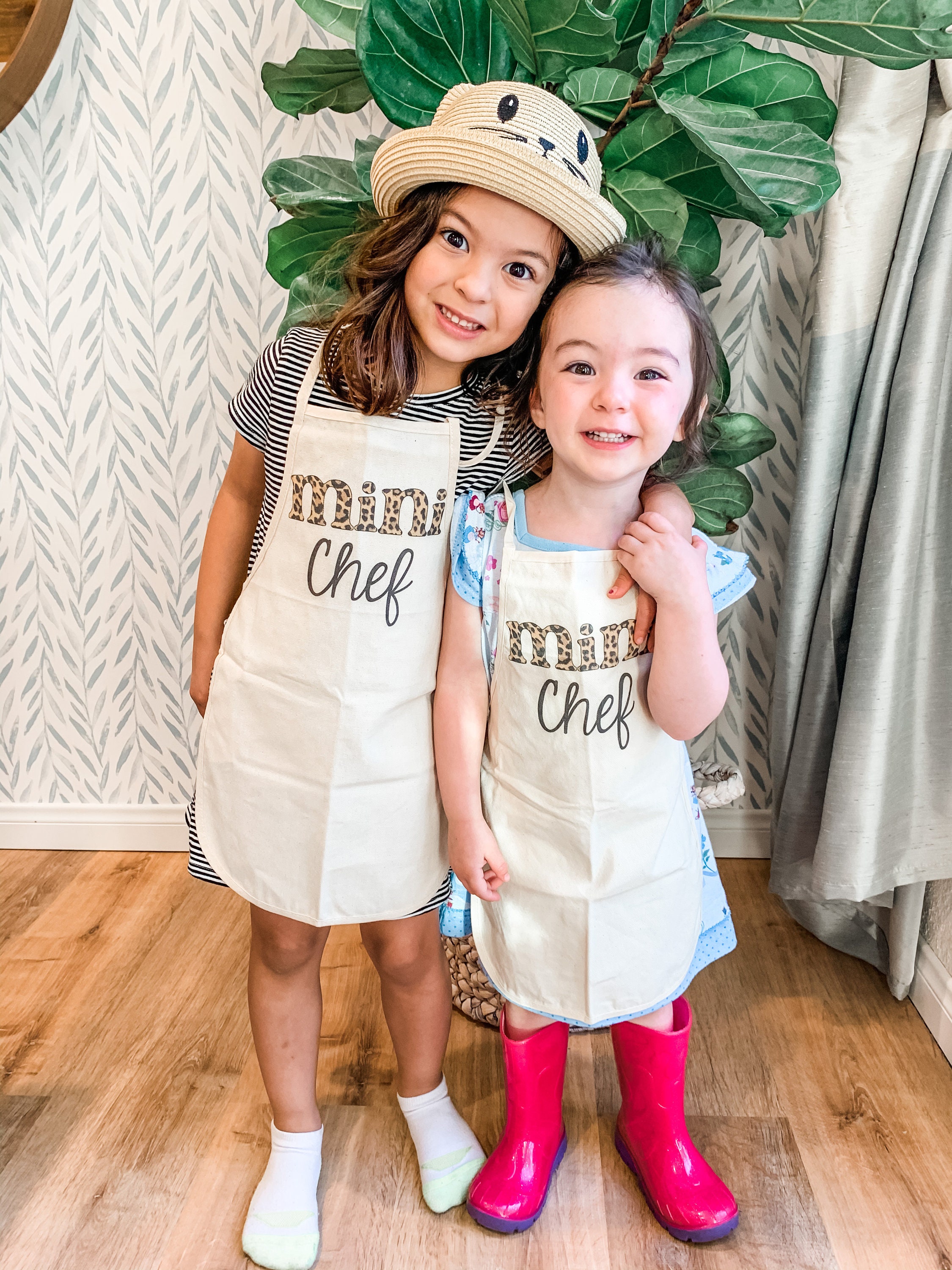 Apron for Plant Lady and Daughter, Gardening Apron and Mini Aprons ...