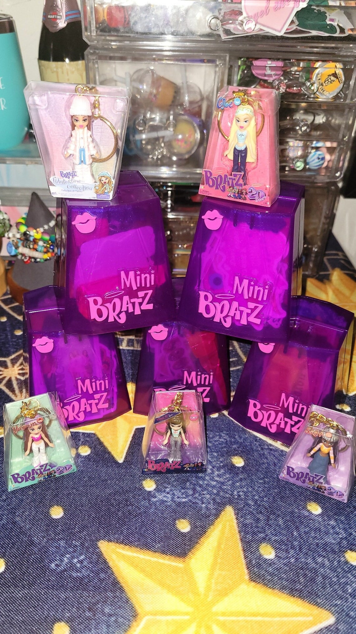 Bratz Mini Flashback Keychain Y2K Tiktok Bundlez - Etsy