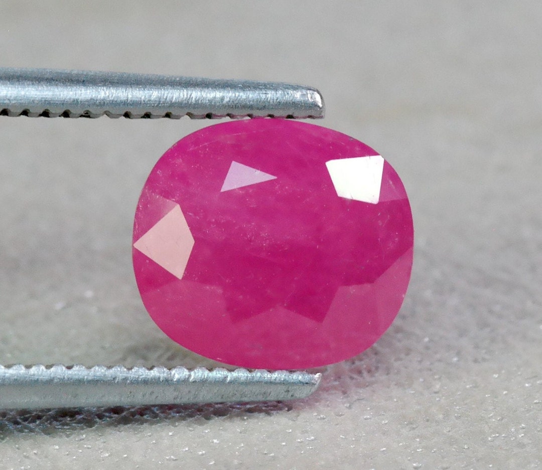 2.81ct Certify Natural Ruby Oval 9x8mm Pinkish Red Color Good Luster ...
