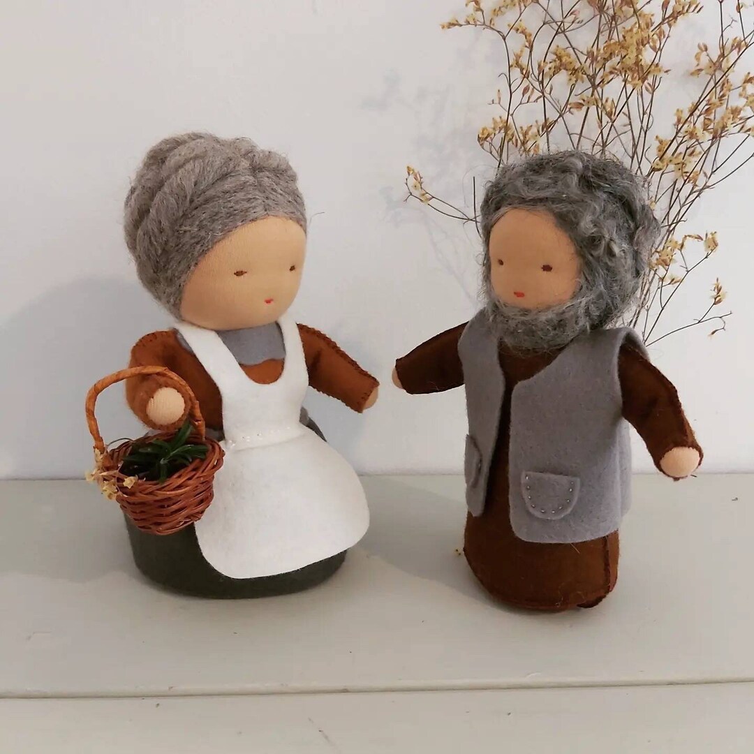 Grandpa and Grandma Dolls | Waldorf Storytelling Dolls | Grandfather ...