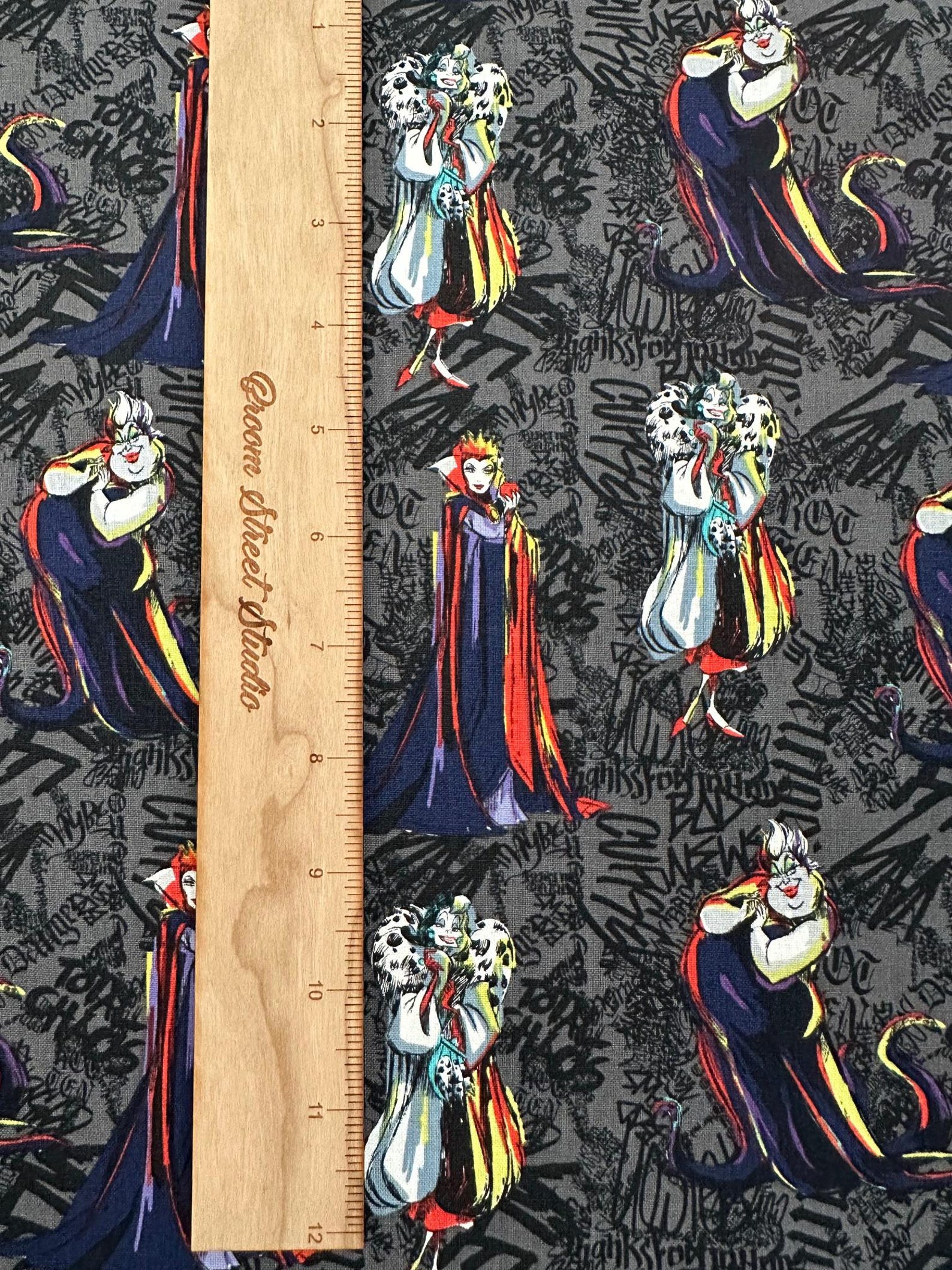 1/2 Yard Villains Sketched | Disney | Cruella | Ursula | CP68959 | 100% ...
