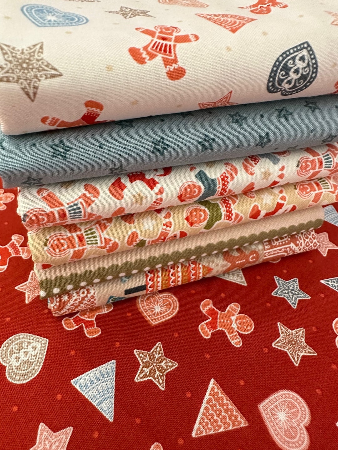 7 Piece Gingerbread Season FQ - 1/2 Yard Bundle | Christmas | Apron ...