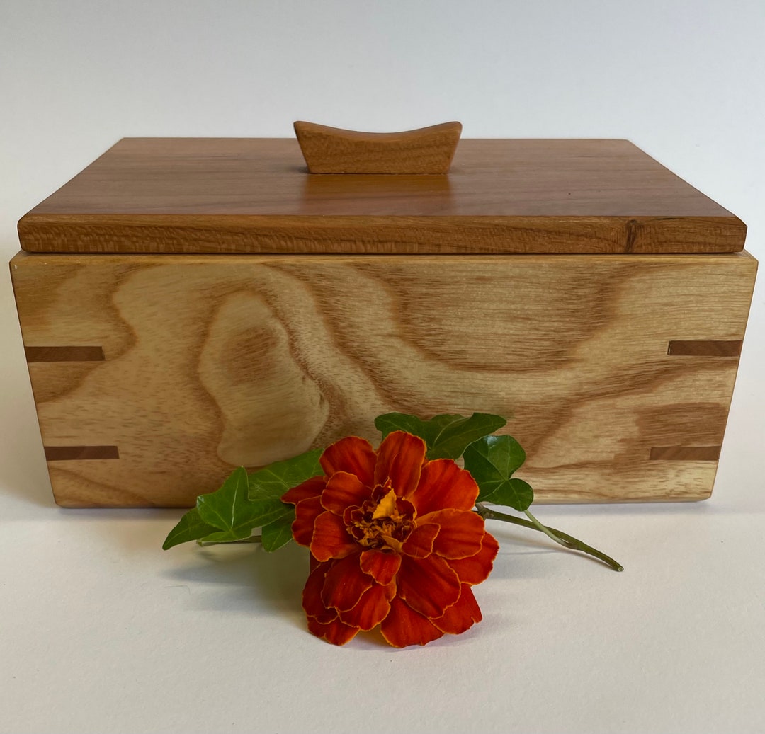 Ornamental Mitered Box With Splines - Etsy