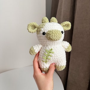 Crochet Fern Cow Plushie Amigurumi Stuffy Farm Animal - Etsy