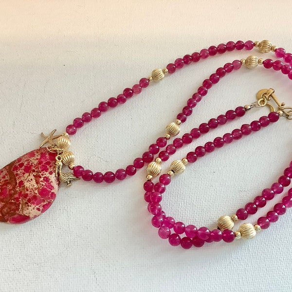 Magenta Necklace - Etsy