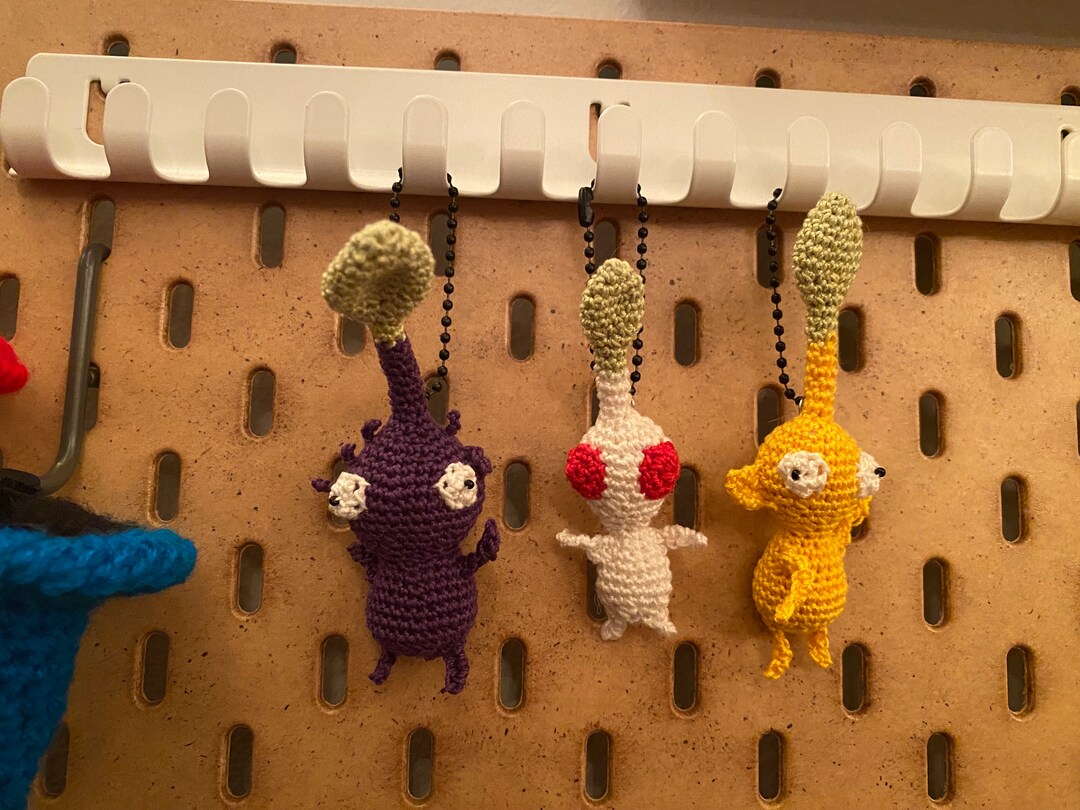 Amigurumi Purple Pikmin Keychain/bag Charm - Etsy