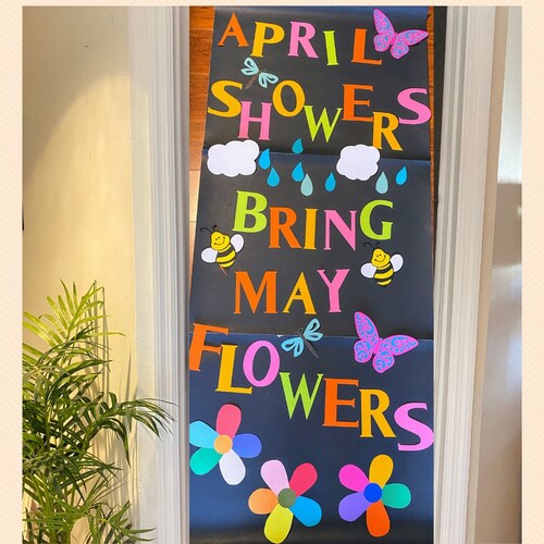 Teachers School Classroom Door Decoration/spring/ April - Etsy