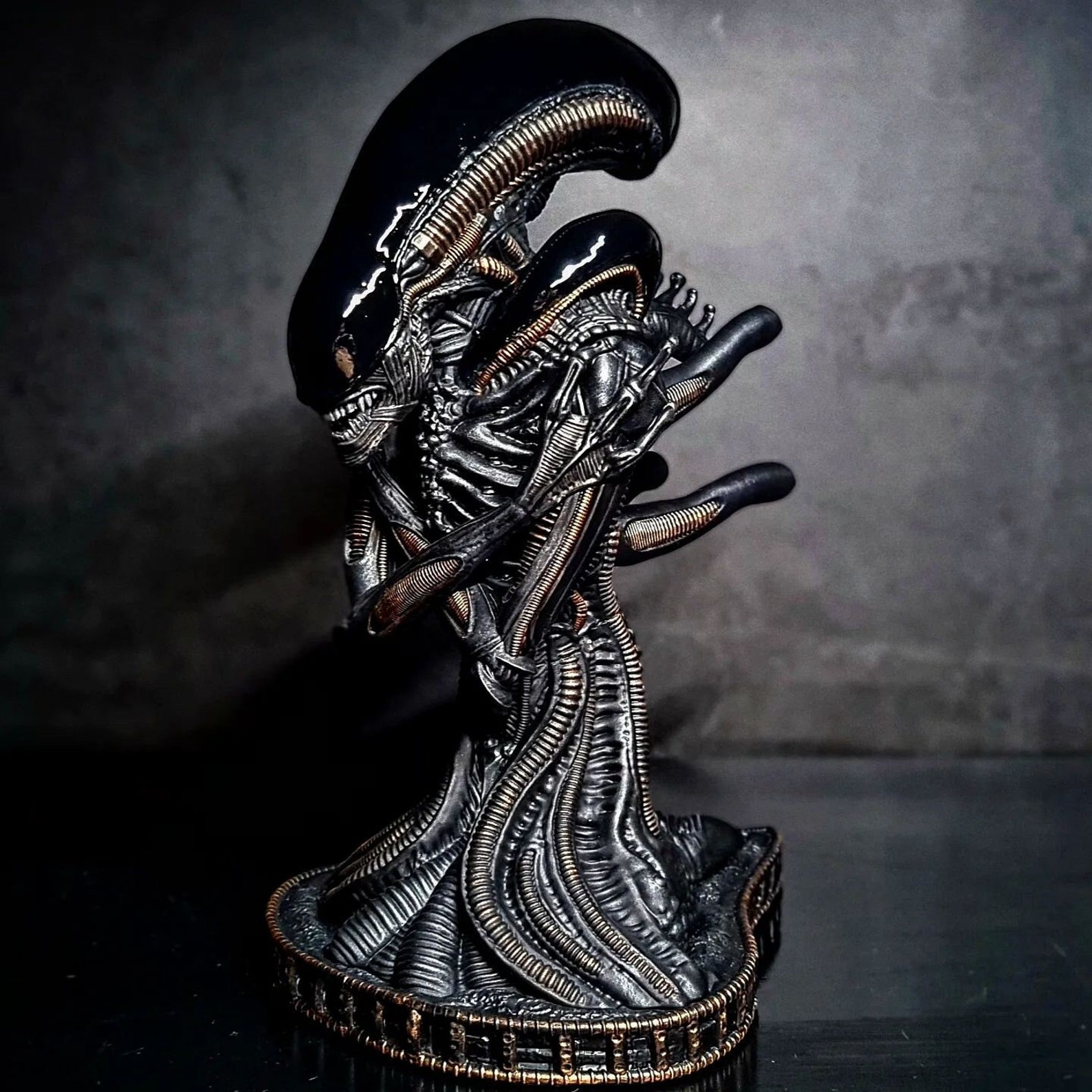 Alien Xenomorph Bust - Etsy