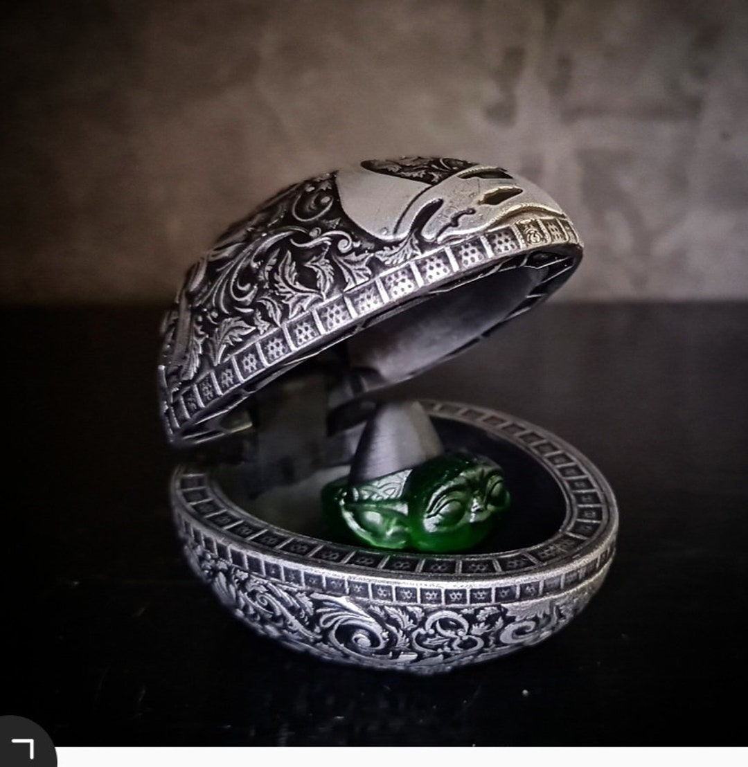 Mandolorian Grogu Ring Holder Box - Etsy