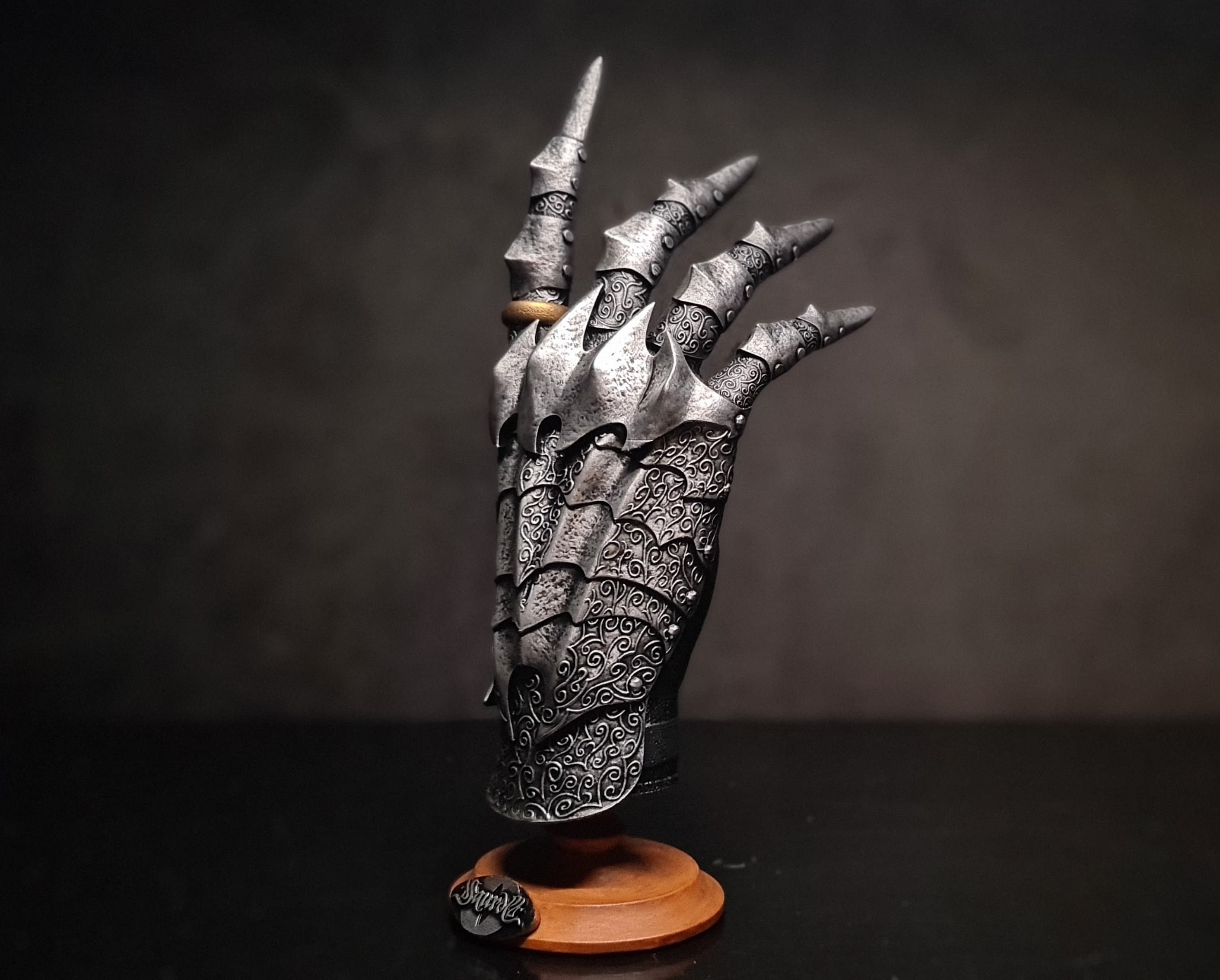 Sauron Gauntlet, Hand of Sauron Statue - Etsy