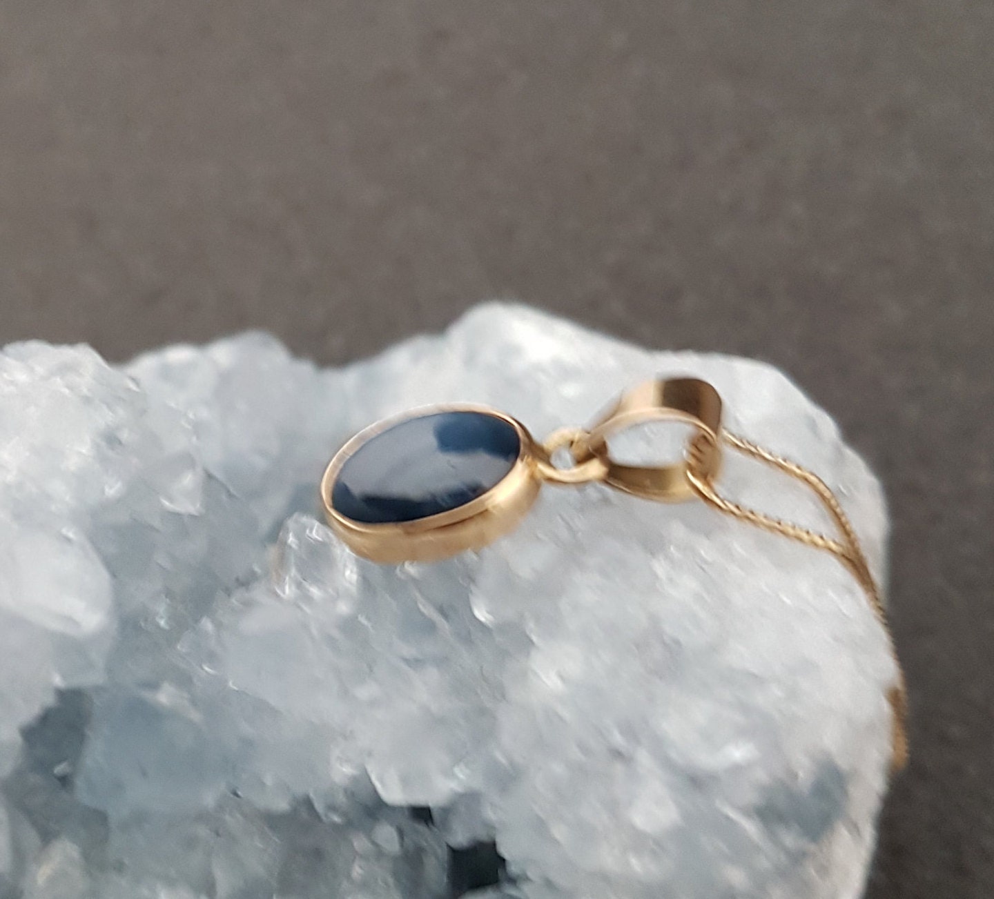 Saphir und Gold Anhänger blauer Saphir Anhänger facettierten - Etsy.de