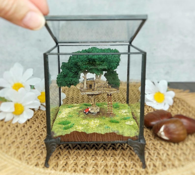 Miniature Treehouse Diorama. Wooden House Scene. Childhood Treehouse ...