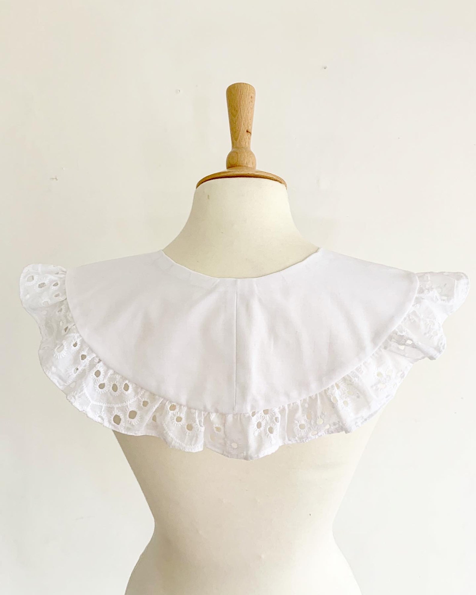 Detachable Frill Collar With Grosgrain Tie and Broderie Anglaise Frill ...