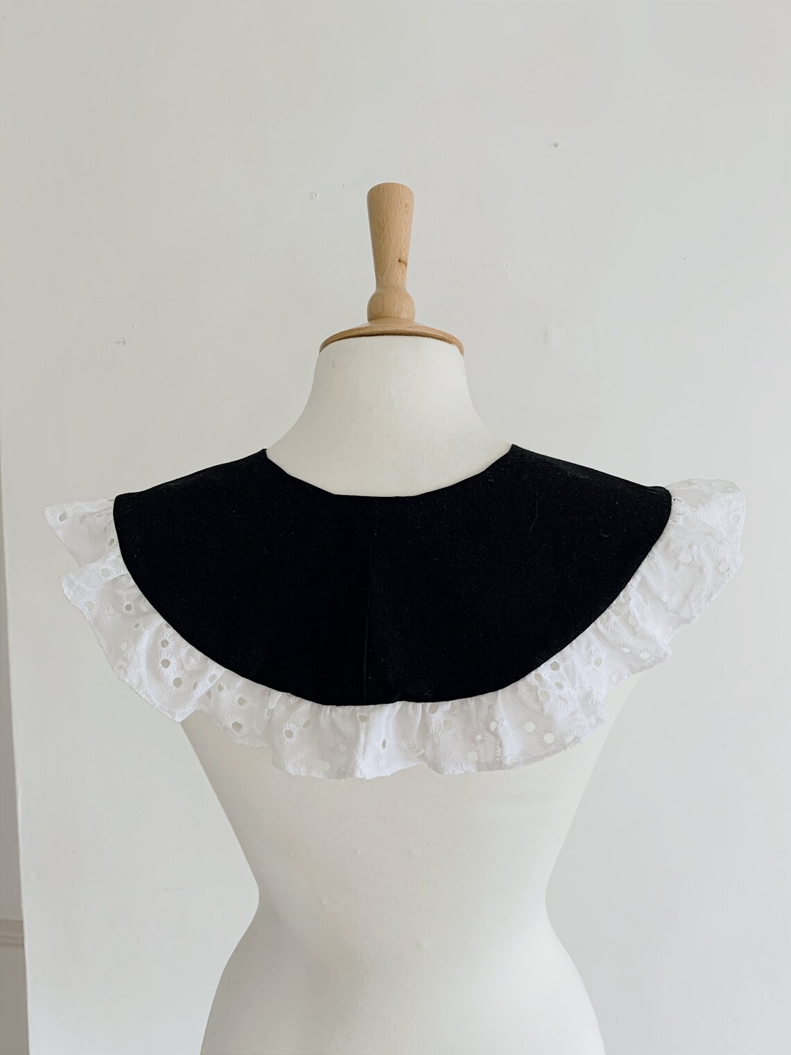 Detachable Frill Collar With Grosgrain Tie and Broderie - Etsy