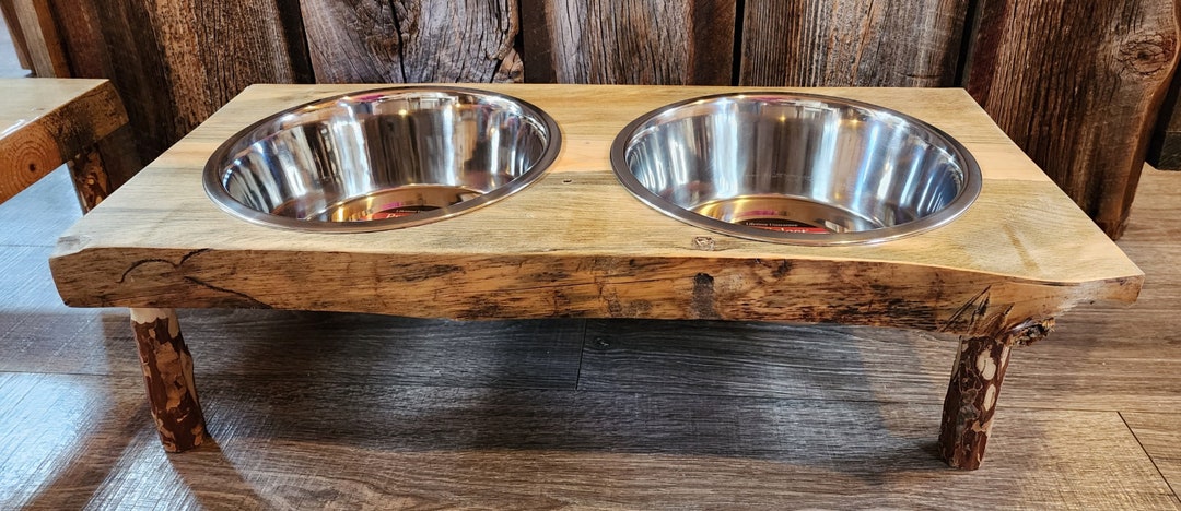 Live Edge Dog Bowl Stand - CUSTOM Spar Urethane Finish - Etsy