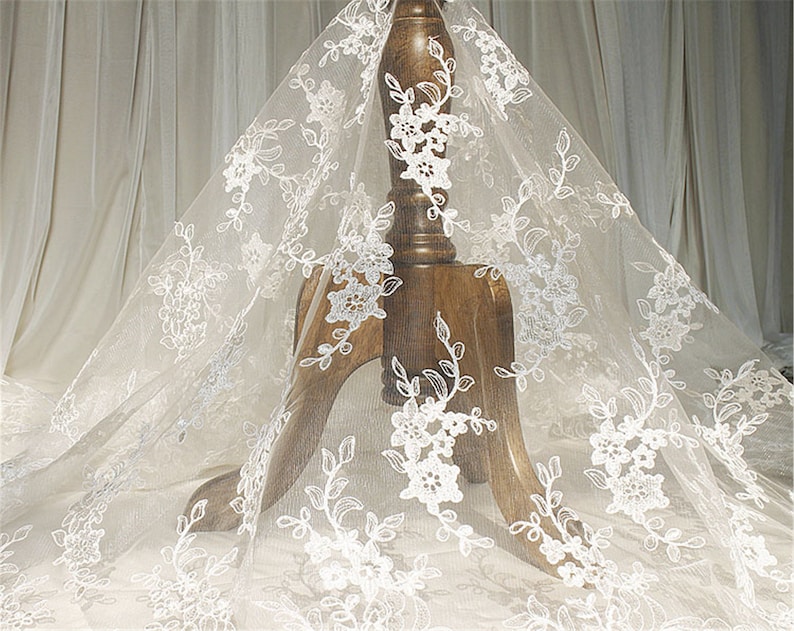 Off-white Corded Flower Embroidery Fabric Vintage Floral Lace - Etsy