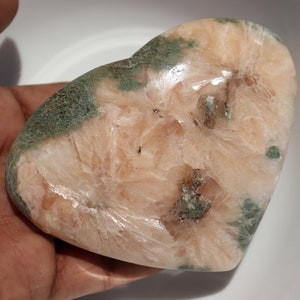 XXL Peach Stilbite + Green Stillbite Mixed Heart, the Stone With Lots ...